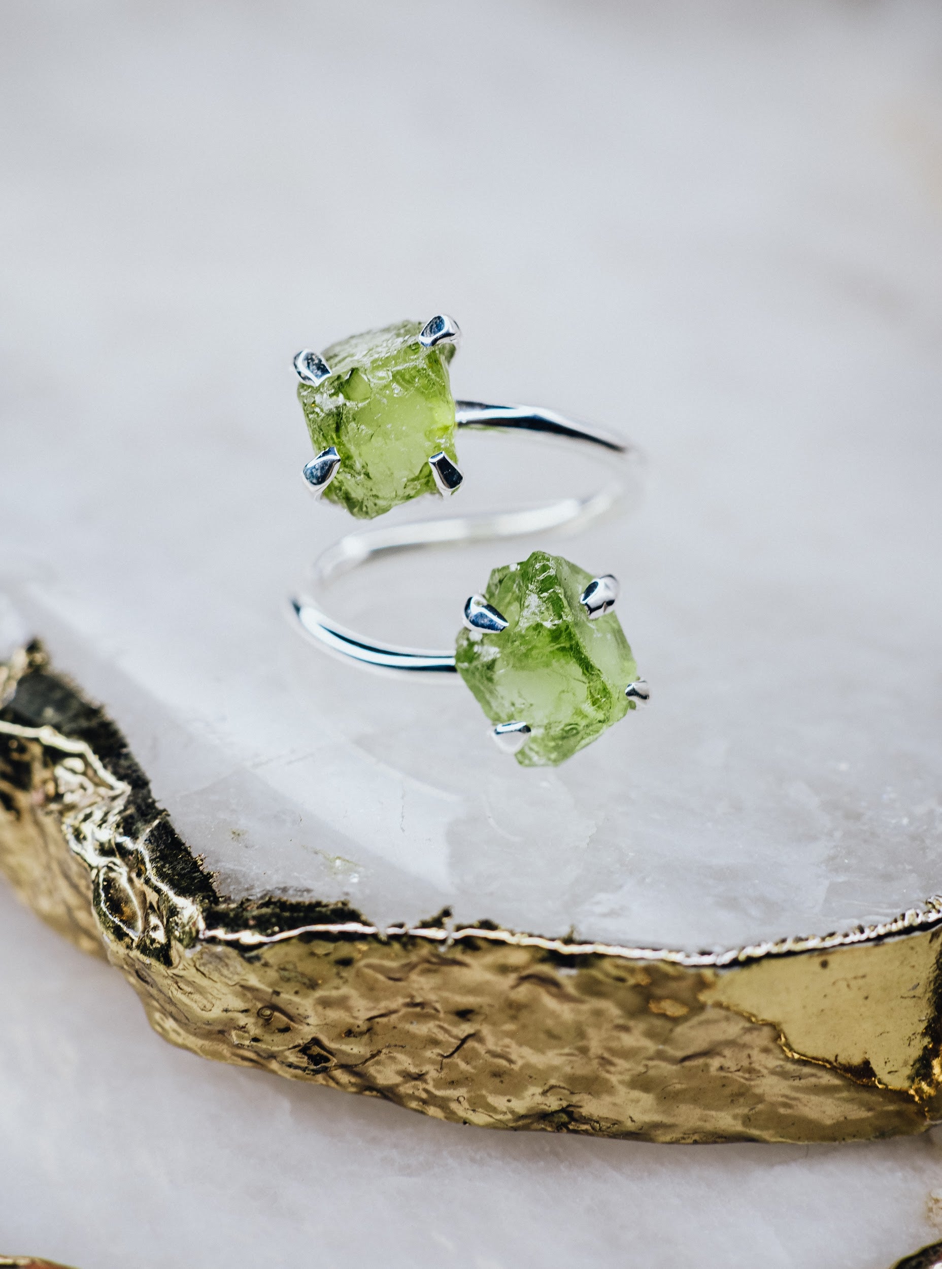 Peridot double ring – Lindeza Jewelry